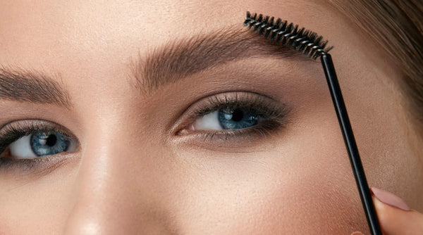 Eyebrow Gel 101: Top 10 Benefits for Well-Groomed Brows | Miss Lil USA